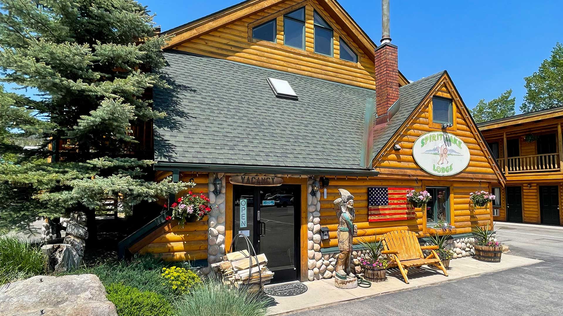 Grand Lake Lodging at Spirit Lake Lodge | Grand Lake, CO